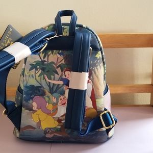 Loungefly | Bags | Loungefly Disney Parks Classic Disney Snow White ...